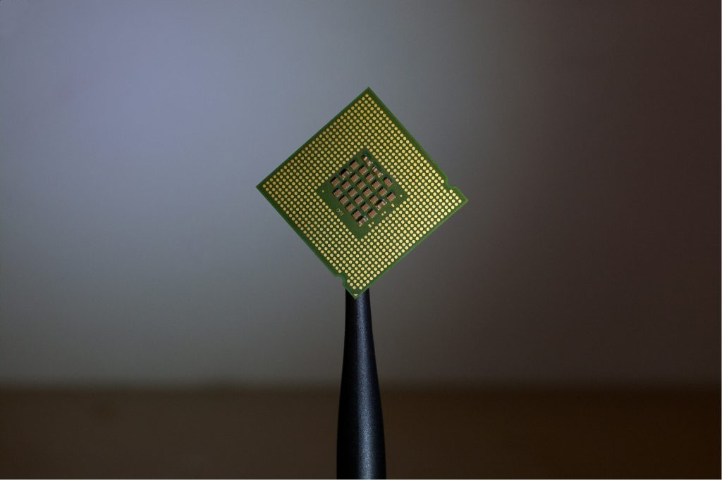 What Does the Qualcomm Snapdragon Chip Do? - Revolutionized